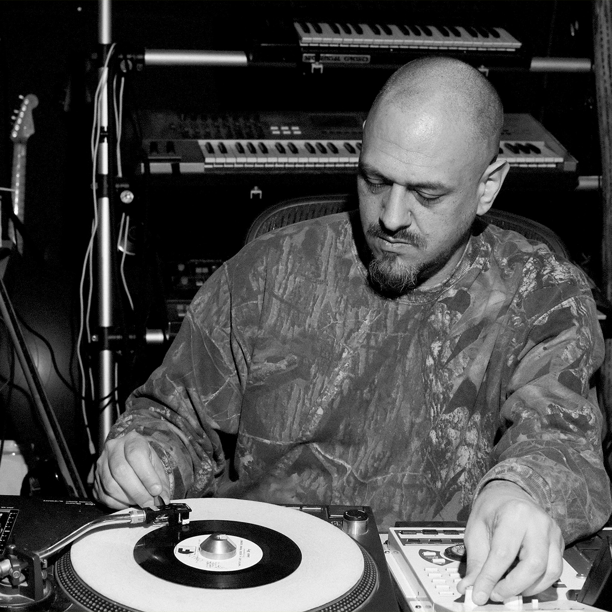 DJ Sebb Bash — Holy Groove